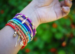 24 DIY Bracelet Ideas For Almost Everyone - Julie Ann Art