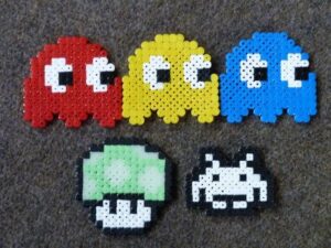 17 Easy Ghost Perler Beads Patterns For Halloween Season - Julie Ann Art