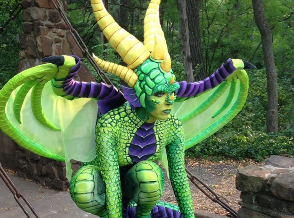 10 DIY Grinch Costume Ideas To Look Like A Monster - Julie Ann Art