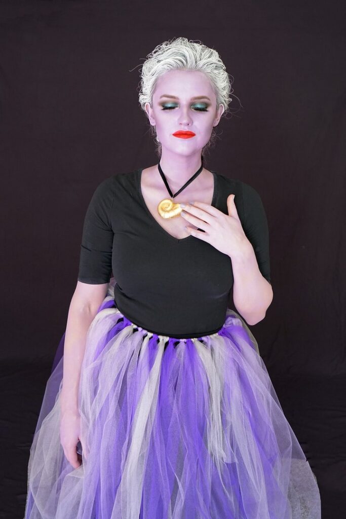 12 DIY Ursula Costume Ideas For Villain Ladies - Julie Ann Art