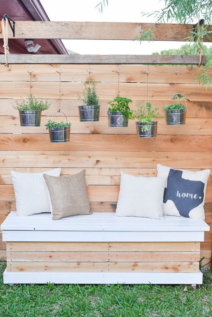 10 DIY Deck Box Plans For Storage - Julie Ann Art