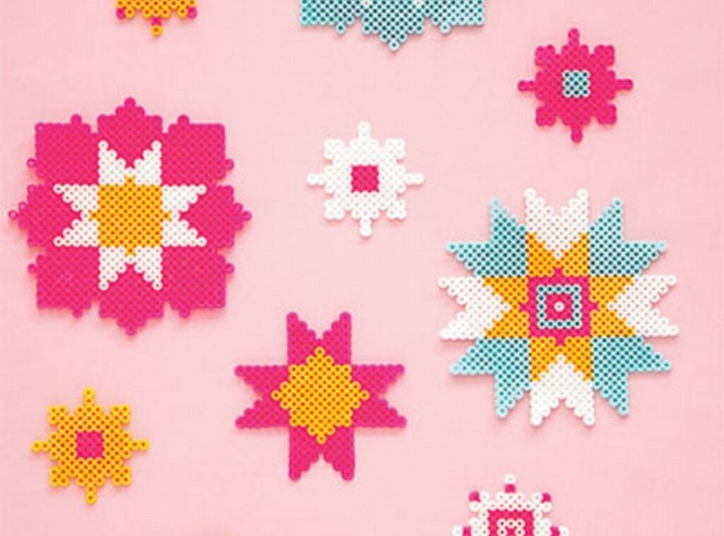 8 Easy Jelly Fish Perler Bead Patterns For Beginners - Julie Ann Art